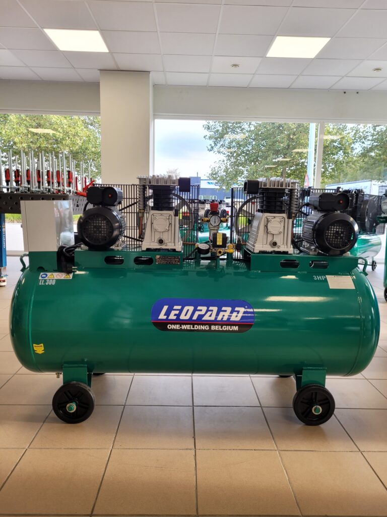 Compressor Kopen? - Leopard lucht compressor 2070S (300L) uit voorraad ...